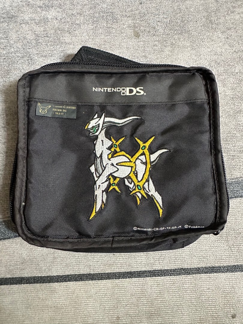 Original pokemon nintendo Ds bag, Video Gaming, Gaming Accessories ...