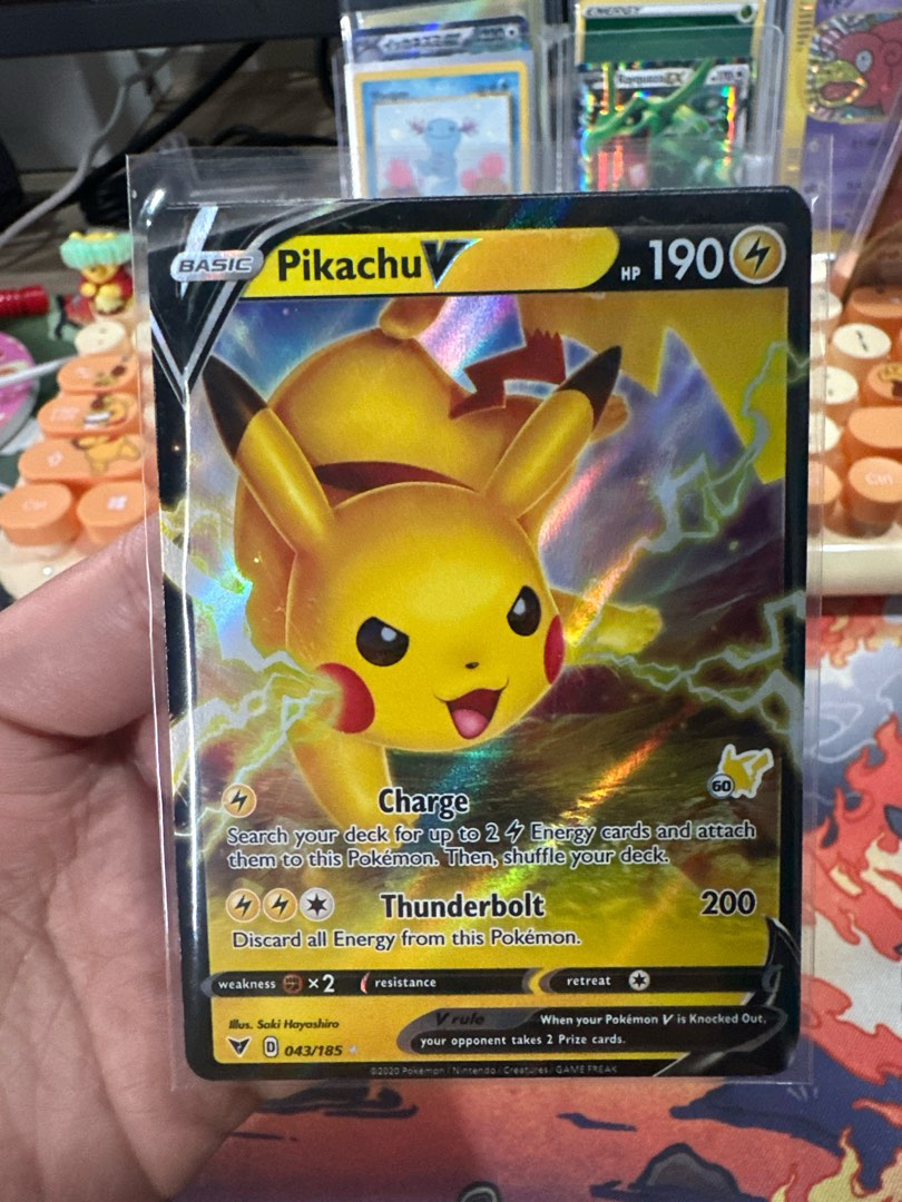 Pikachu V [Pikachu Stamped] #43 Pokemon Vivid Voltage, Hobbies & Toys ...