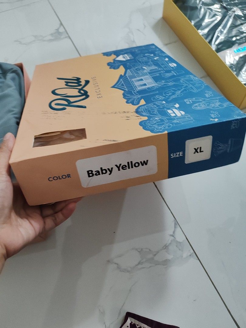 Rqal Baju Melayu Baby Yellow XL, Men's Fashion, Muslim Wear, Baju ...