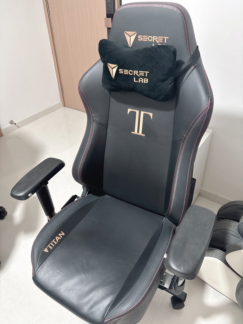 Secretlab titan gaming chair, Furniture & Home Living, Furniture ...