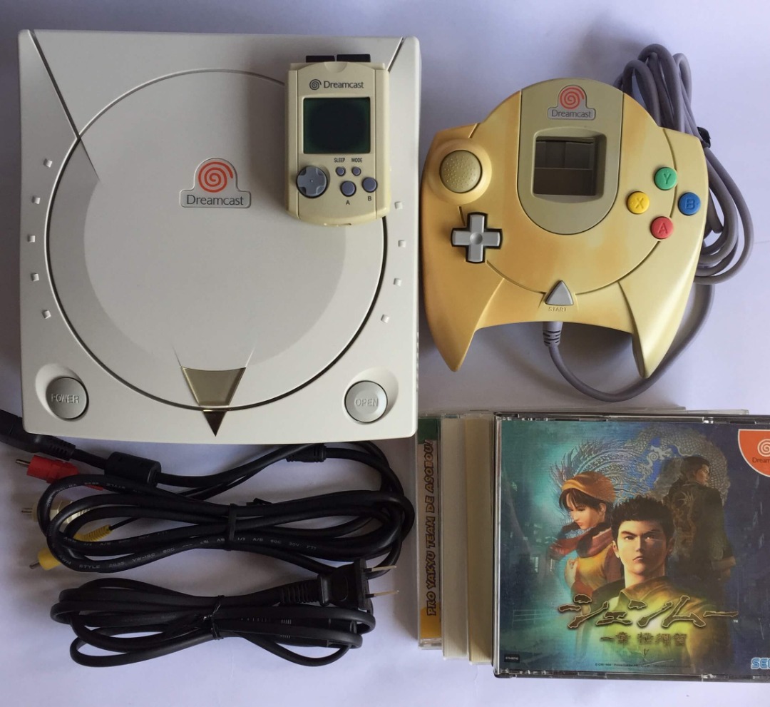 Sega Dreamcast Bundle Japan 110v HKT-3000 (with games), Video Gaming ...