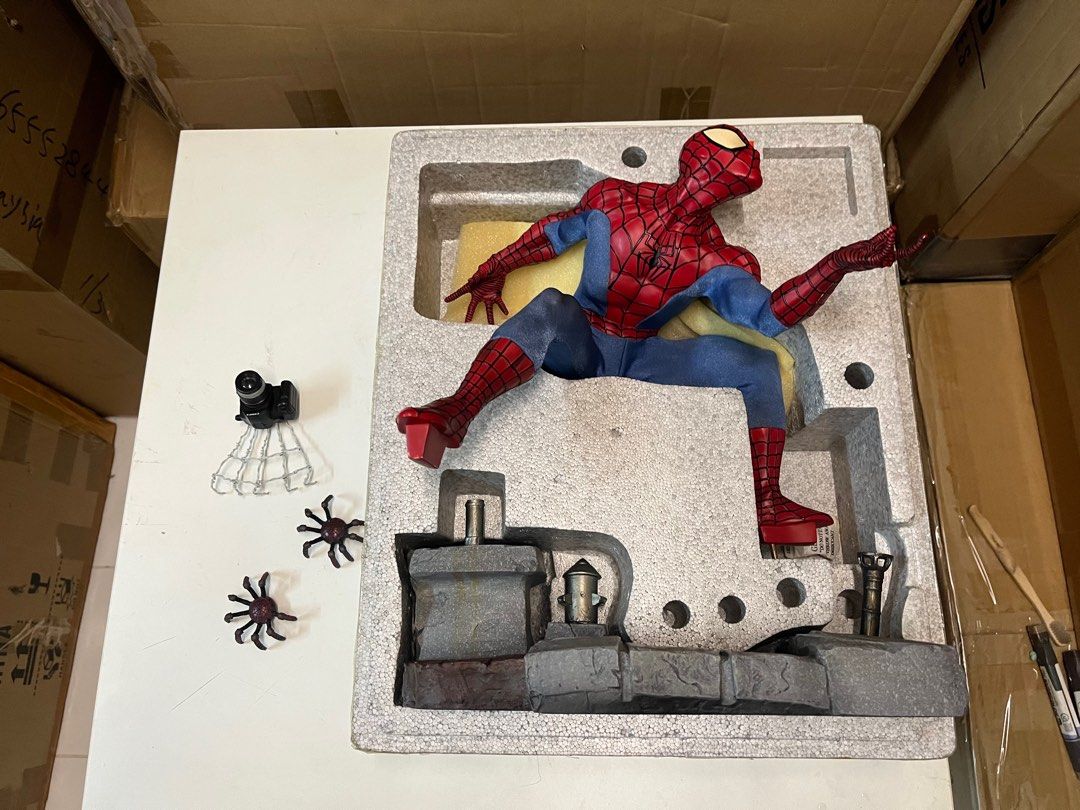 Sideshow Spider Man OG Pf 1/4 Scale, Hobbies & Toys, Collectibles ...