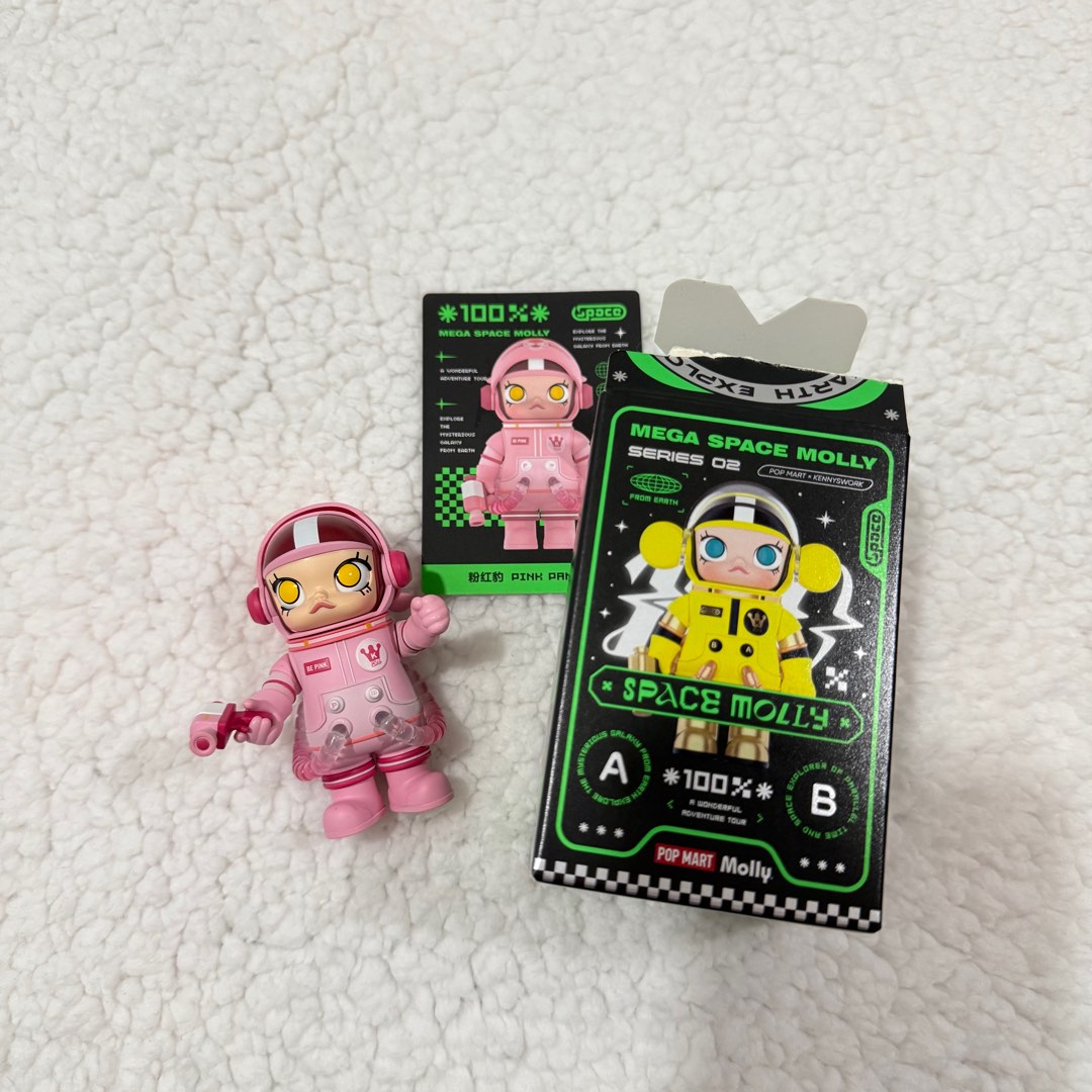 Pop Mart Mega Space Molly 100% Series 02 - Pink Panther, Hobbies & Toys ...