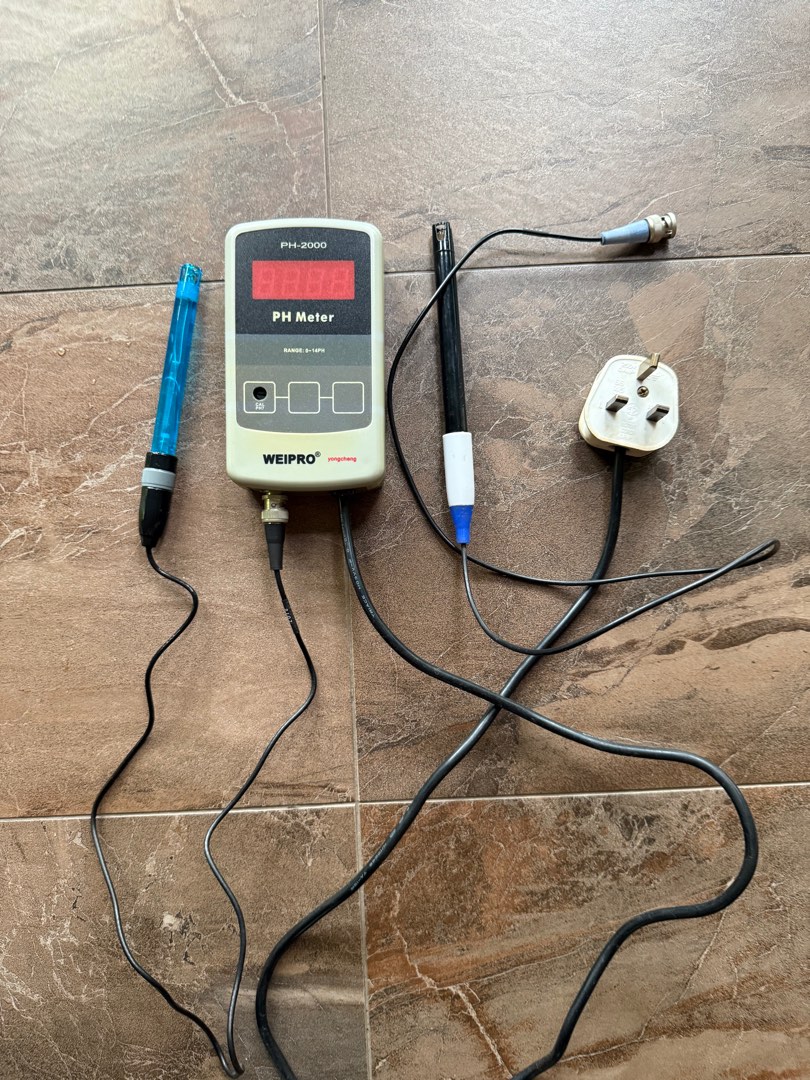 Weipro pH monitor, Pet Supplies, Homes & Other Pet Accessories on Carousell