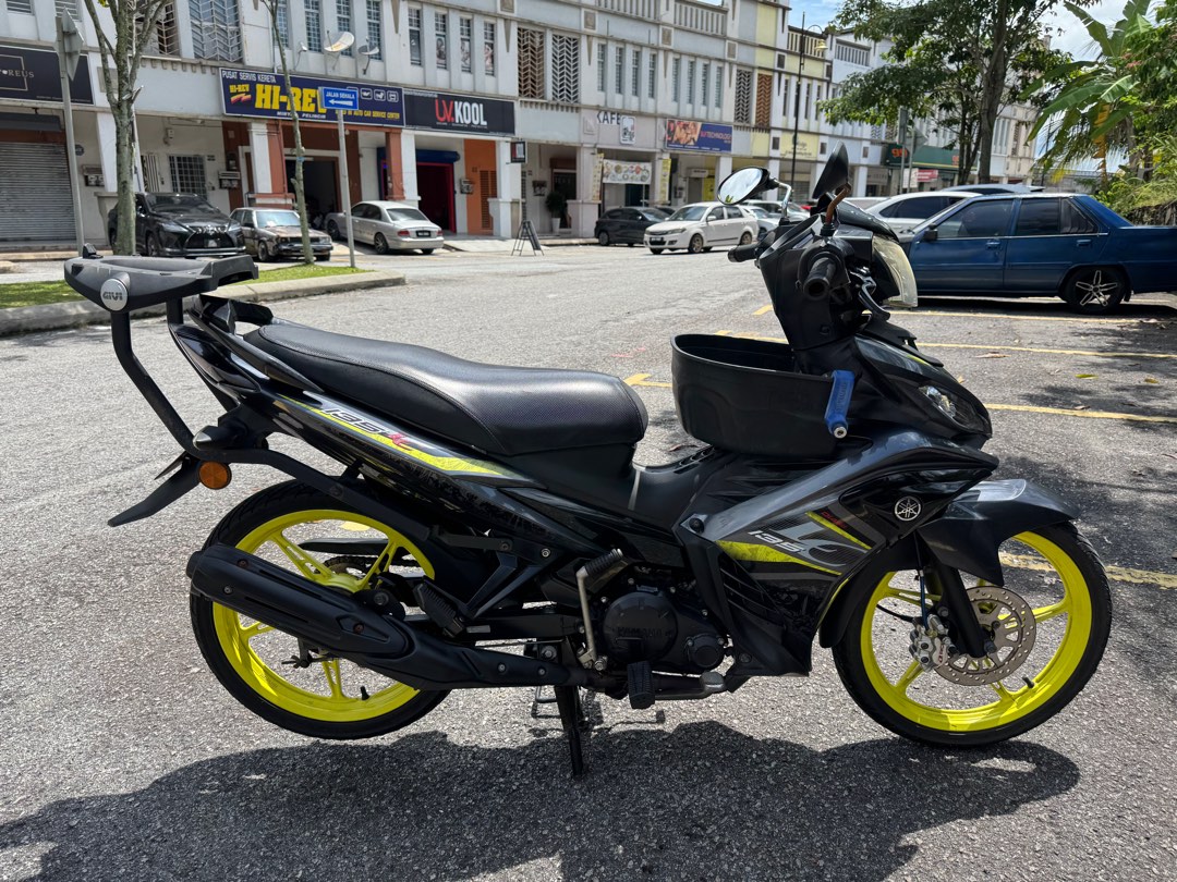 Yamaha LC v6 2020, Motorbikes on Carousell