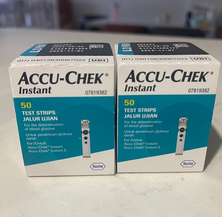 Accu Chek Instant Test Strips 50s, Health & Nutrition, Medical Supplies ...
