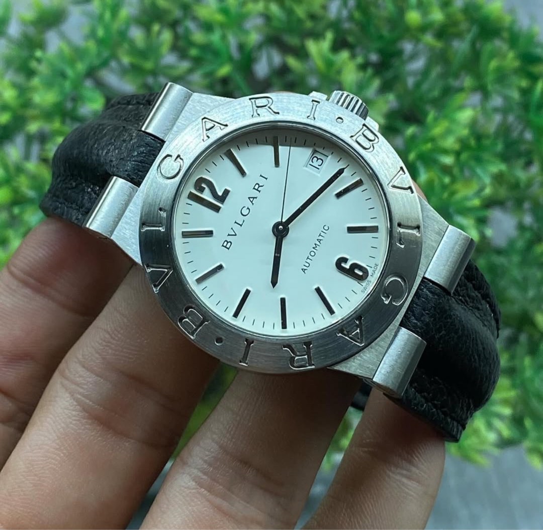 Bvlgari Diagono White Dial LCV 35 S Automatic 35mm Circa 2000, Fesyen Pria, Jam Tangan di Carousell