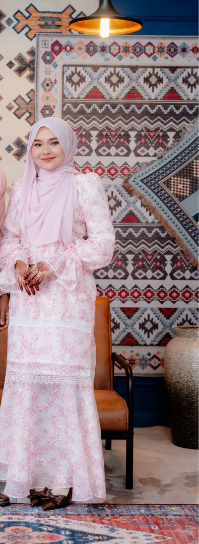 Elsa Kurung Raya 2025, Women's Fashion, Muslimah Fashion, Baju Kurung ...