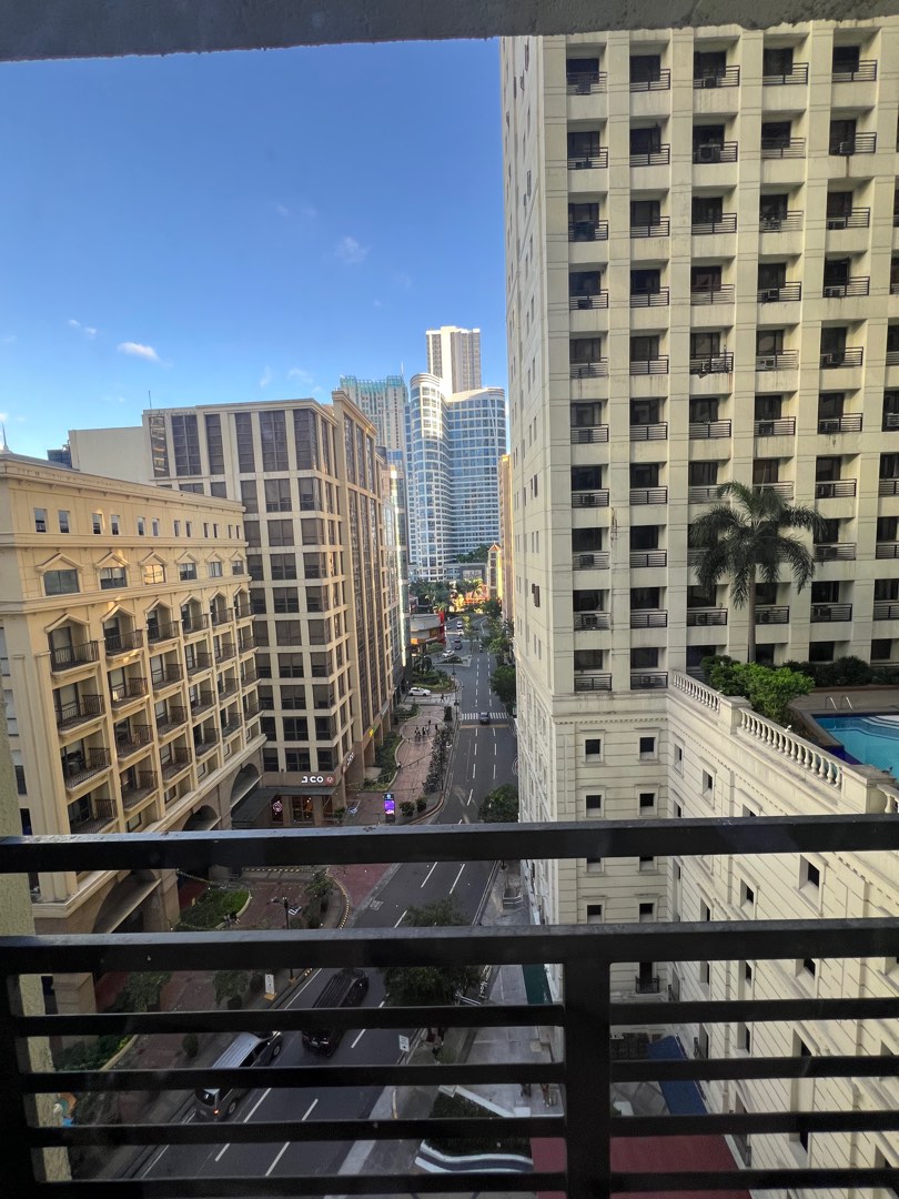 For Sale!!! 2Bedroom unfurnished with 1 Parking In Eastwood Excelsior ...