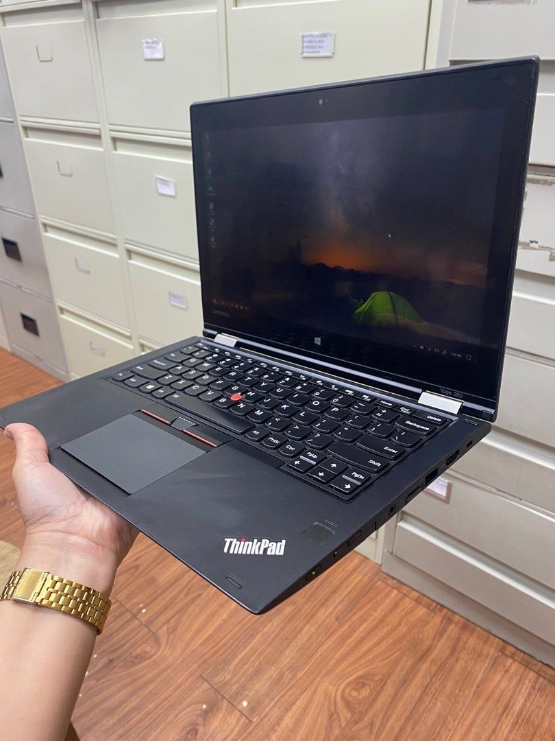 Lenovo ThinkPad Touchscreen flip like tablet very handy and lightweight ...