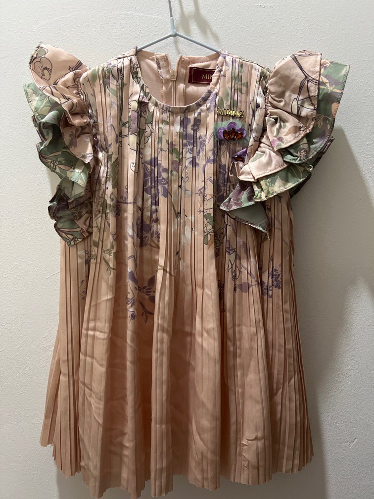 Minaz baby dress XXS (Sage Green), Babies & Kids, Babies & Kids Fashion ...