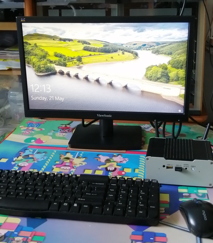 Mini Desktops PC with Monitor,Whole set, Excellent Condition, Computers ...