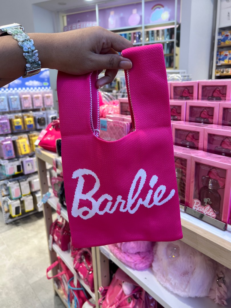 Miniso x Barbie Knitted Bag (4 designs available), Women's Fashion ...