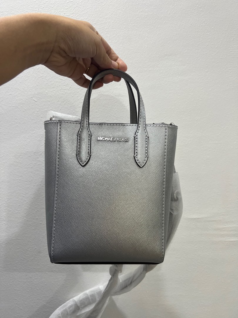 Mk vincent crossbody, Women's Fashion, Bags & Wallets, Cross-body Bags ...