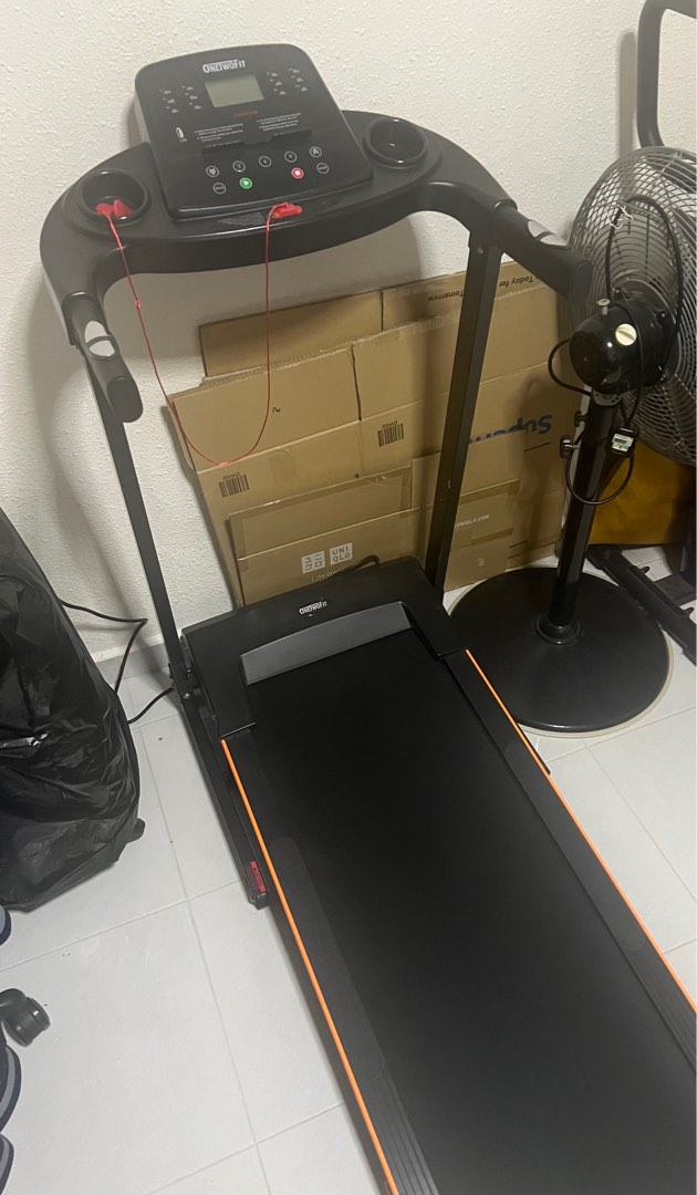 OneTwoFit Foldable 2.5HP Treadmill 12km/h Running Walking Machine, Sports Equipment, Exercise ...