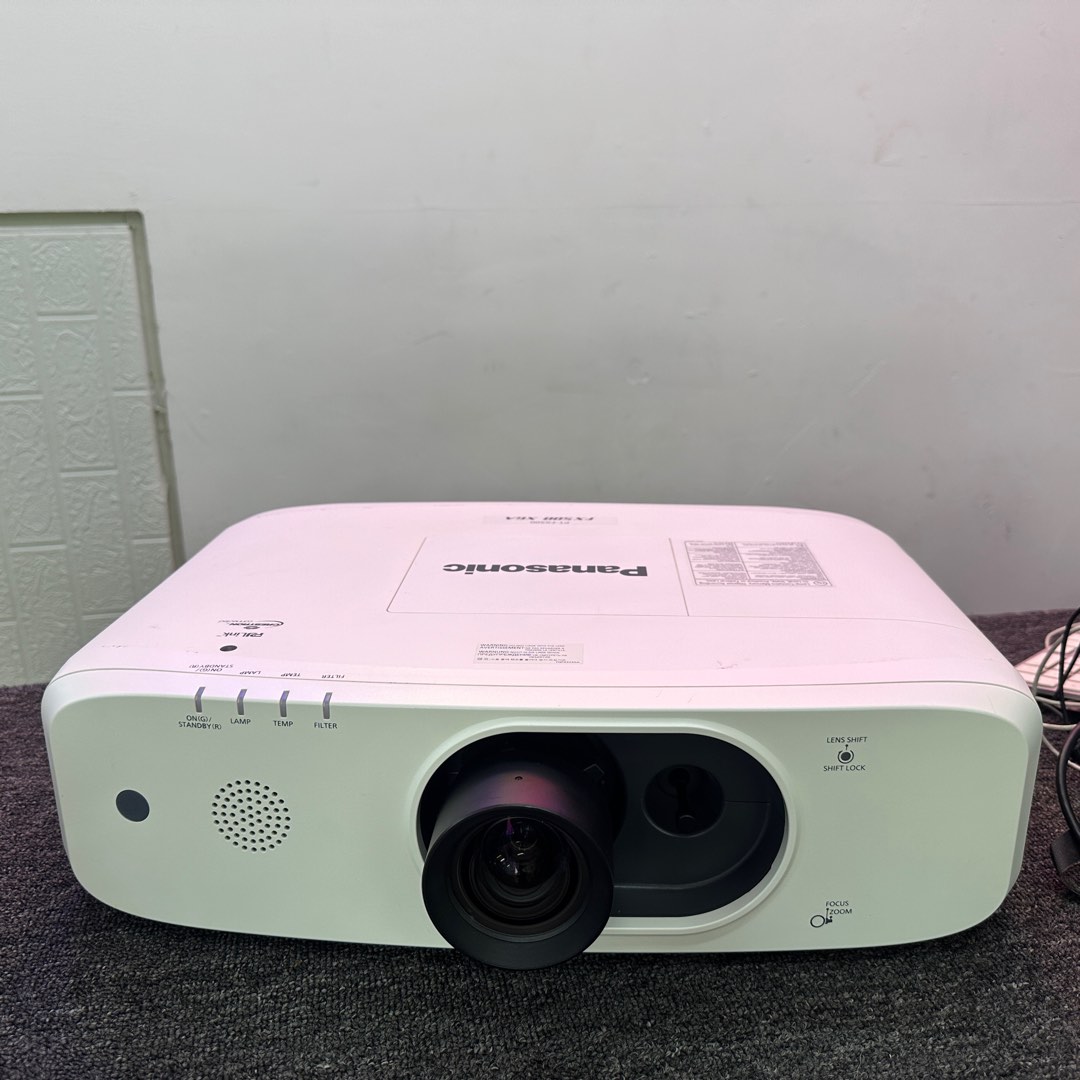 Panasonic PT-FX500裝置式投影機/Projector/5000流明/對比度：10000:1價錢超平/投影儀/投影機/, 家庭 ...