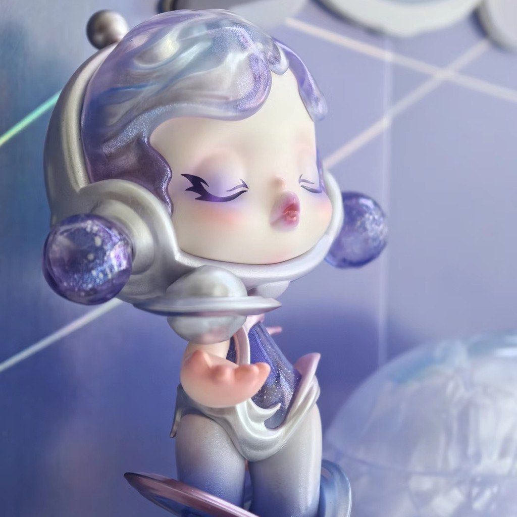 Pop Mart Skullpanda Flowing Light, Hobbies & Toys, Toys & Games on ...