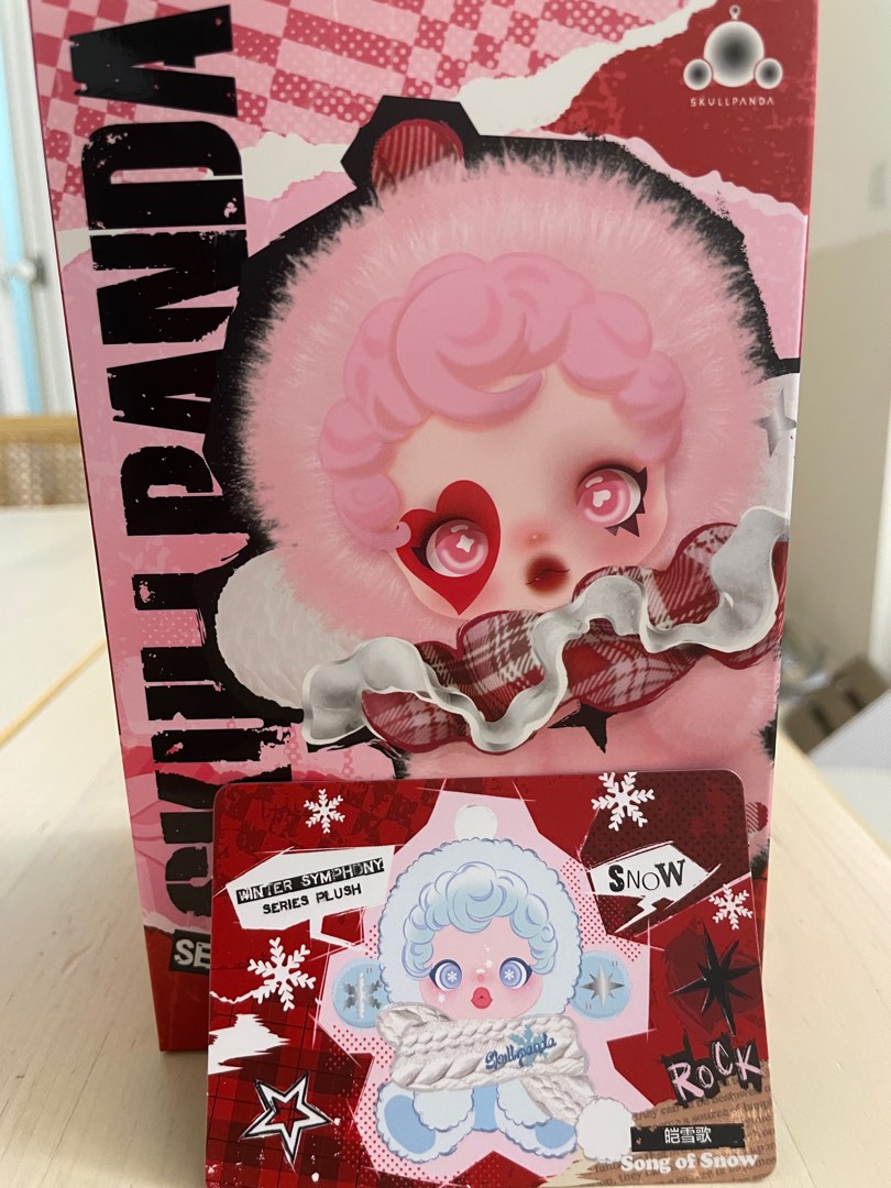 Popmart Skullpanda Winter Symphony Pendant Snow, Hobbies & Toys, Toys ...