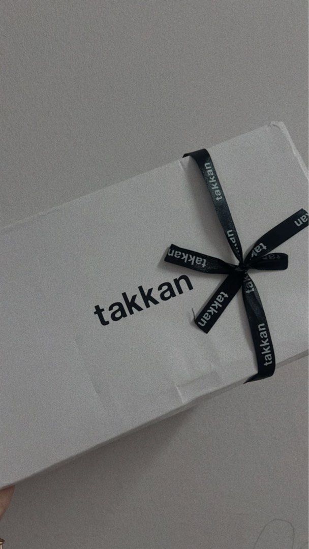SANDAL TAKKAN IN SHORTCAKE, Women's Fashion, Footwear, Sandals on Carousell
