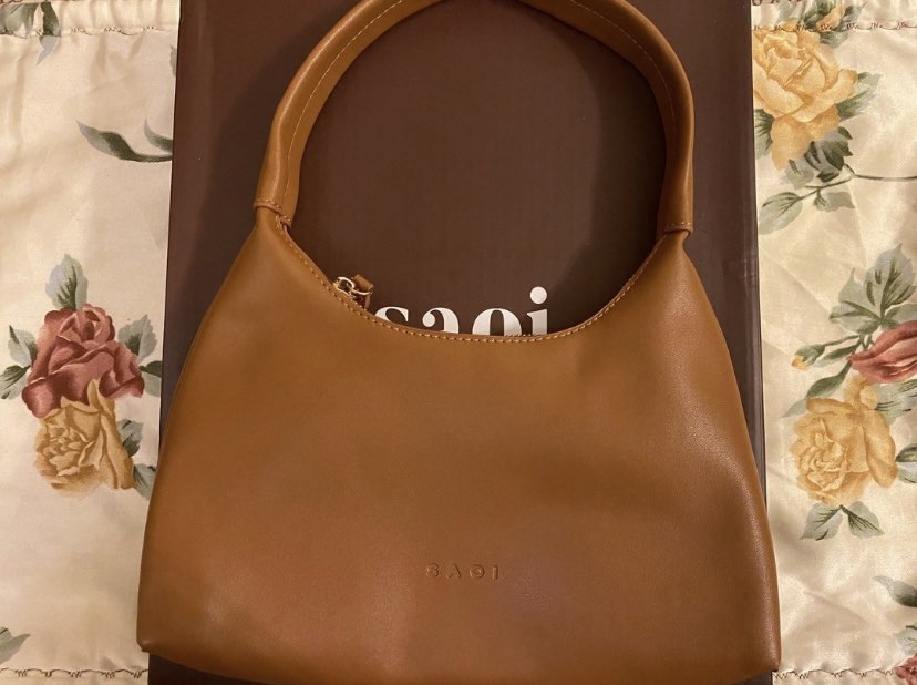 SAOI Sadie bag in Caramello, Women's Fashion, Bags & Wallets, Shoulder ...