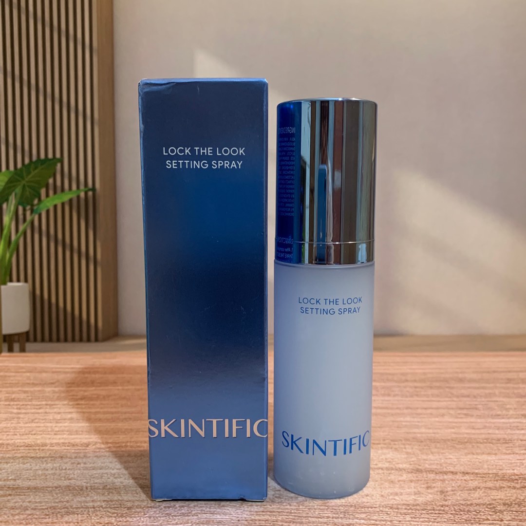Skintific Lock The Look Setting Spray, Kesehatan & Kecantikan, Rias ...