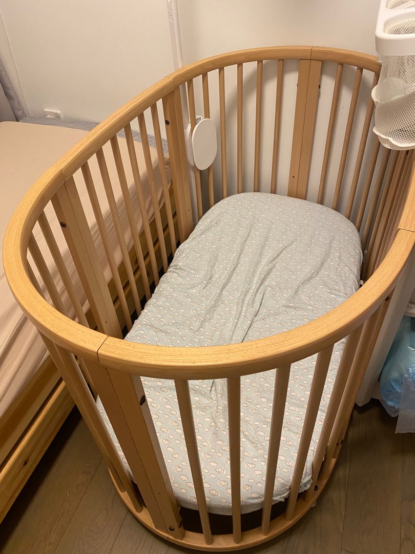 Stokke Sleepi Mini V2 with extension parts (to Stokke Sleepi), Babies ...