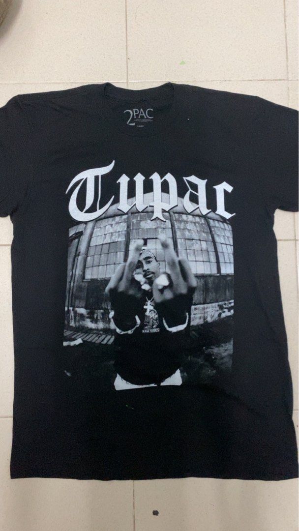 Tupac Shakur Middle Finger, Men's Fashion, Tops & Sets, Tshirts & Polo ...