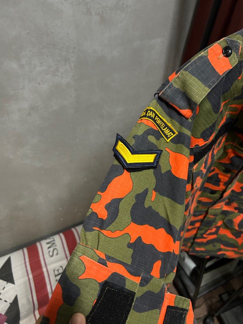 UNIFORM BOMBA SEKOLAH, Everything Else, Others on Carousell
