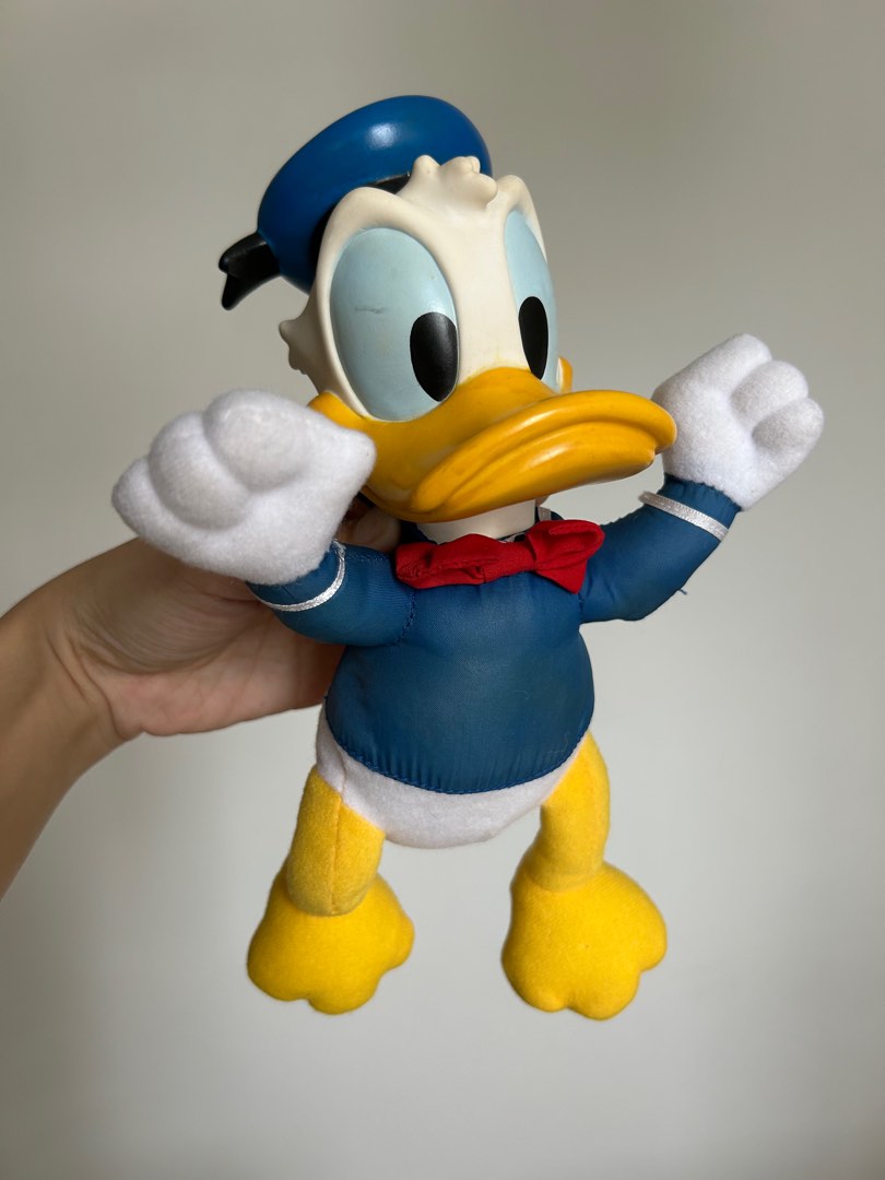 Vintage Donald Duck soft toy, Hobbies & Toys, Memorabilia ...