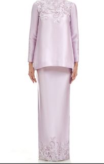 Wanzar Juweena kurung in cream, Women's Fashion, Muslimah Fashion, Baju ...