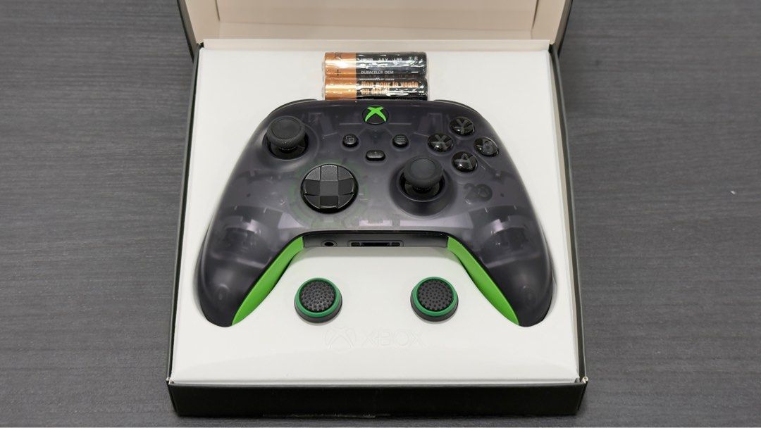 Xbox One Wireless Limited 20th Anniversary Edition controller, Video ...