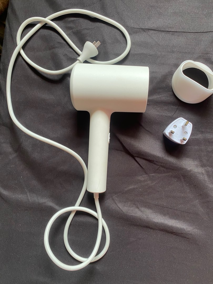 Xiaomi Mi Ionic Hair Dryer 1800W, Furniture & Home Living, Lighting & Fans, Lighting on Carousell