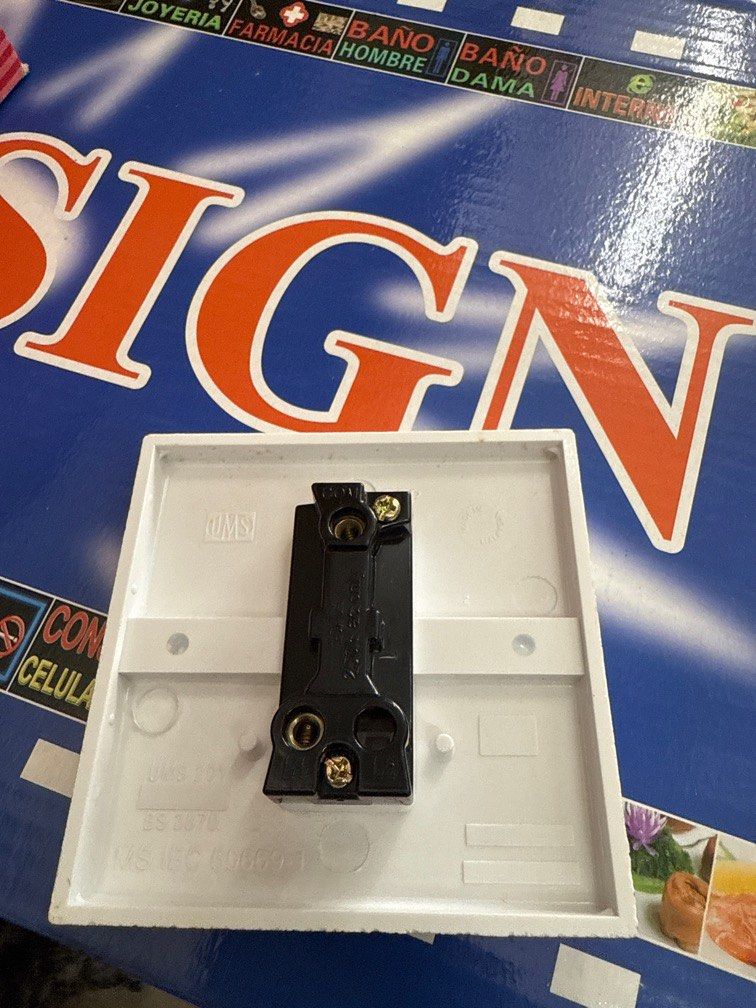1 Gang 1 Way Flush Switch 10 AX 250V ac Only, TV & Home Appliances ...
