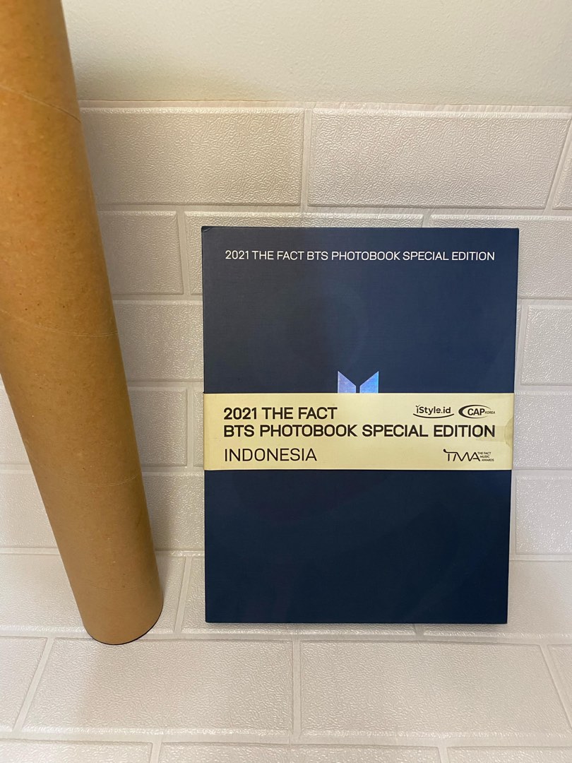 2021 The Fact BTS Photobook Special Edition, Buku & Alat Tulis, Majalah & Lainnya di Carousell