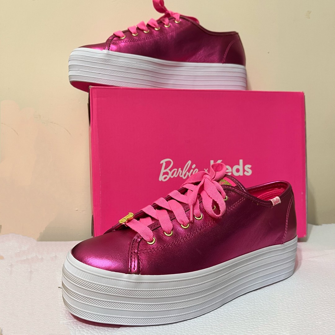 8號 二手 全新 // 4折! 芭比 Barbie 65週年 x Keds 聯名款 芭比粉 時髦 閃亮 厚底 帆布鞋, 她的時尚, 鞋類, 厚 ...