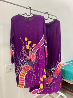 Baju Kurung Batik Moden Tradisional Maroon Burgundy Raya, Women's ...