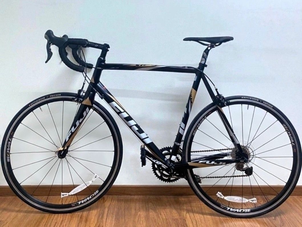 FUJI ROAD BIKE-BLACK/GOLD, Sports Equipment, Bicycles & Parts, Bicycles ...