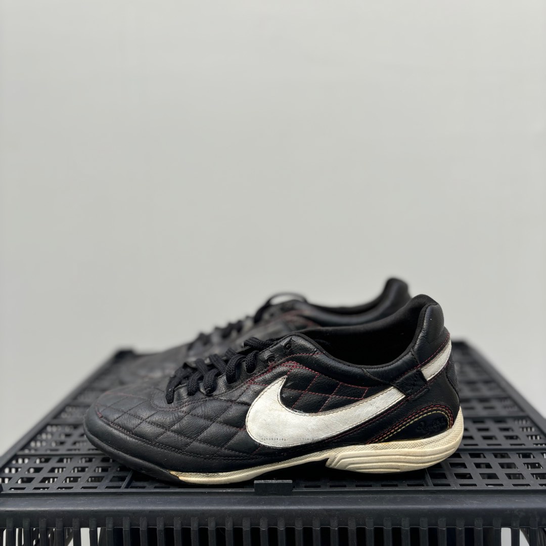 Futsal Nike Tiempo R10 Turf, Sports Equipment, Other Sports Equipment ...