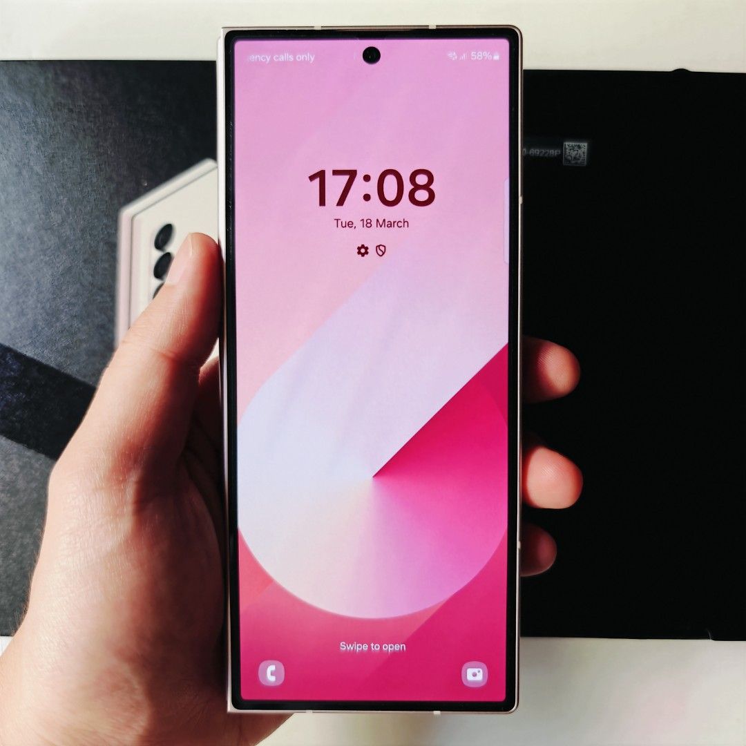 Galaxy Z Fold 6 Pink 256GB, Mobile Phones & Gadgets, Mobile Phones ...