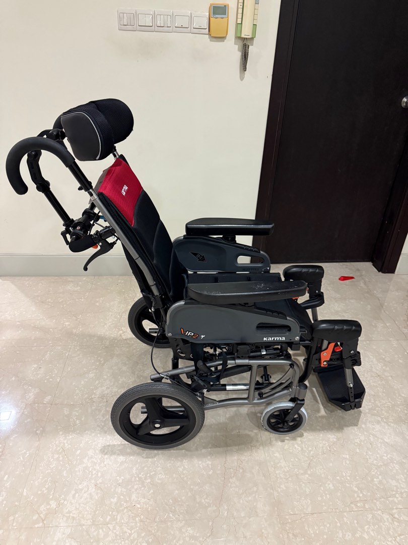 Karma VIP 2 Tilting and Reclining Wheelchair, Health & Nutrition ...