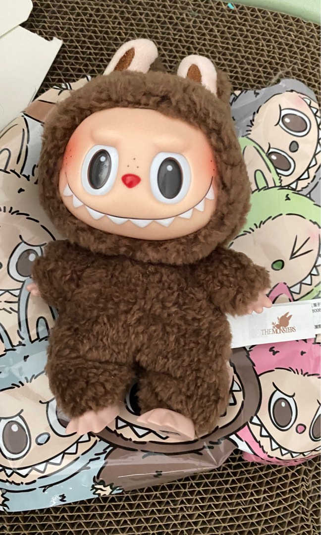 Labubu cocoa chesnut secret, Toys & Collectibles, Mainan di Carousell