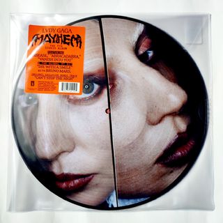 Lady GaGa Mayhem LP, 興趣及遊戲, 音樂、樂器 & 配件, 音樂與媒體 - 黑膠碟 - Carousell