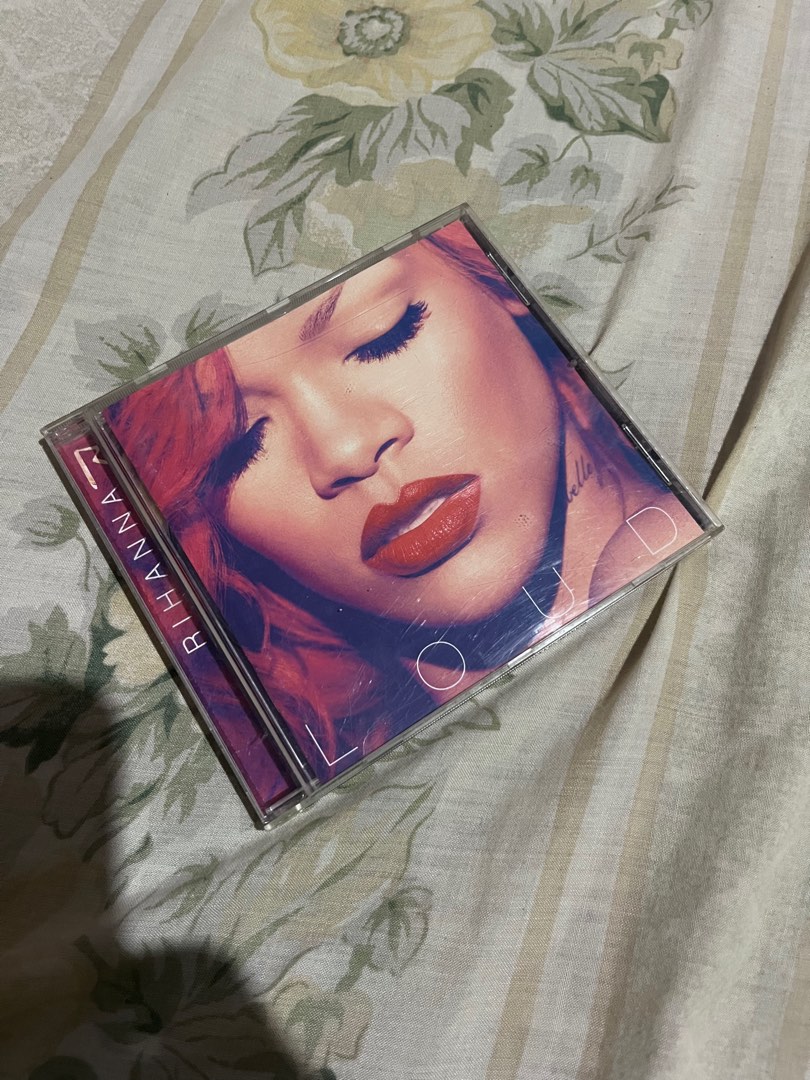 (Loud) 5th studio album by Rihanna, Hobbies & Toys, Music & Media, CDs ...