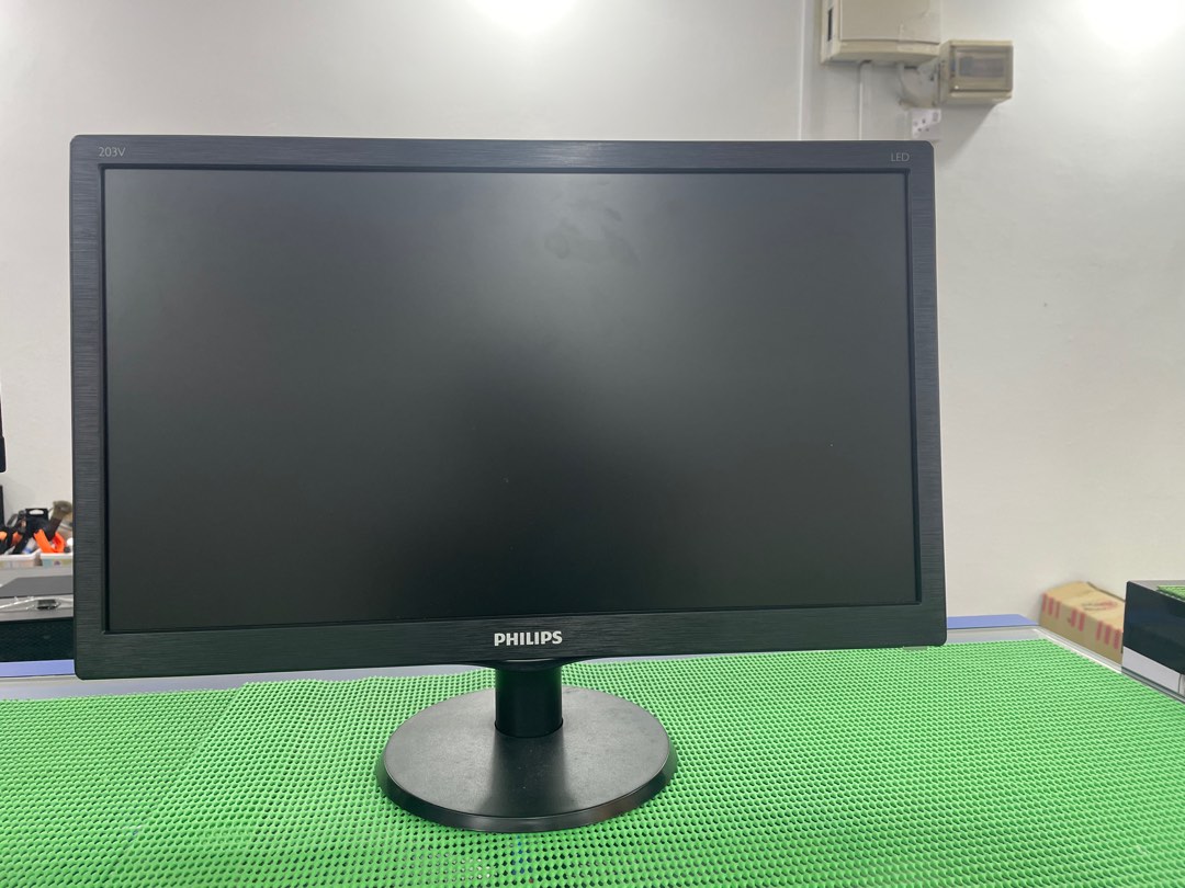 Monitor philips (20 inch) | PC COMPUTER LAPTOP MACBOOK IMAC PROJECTOR ...