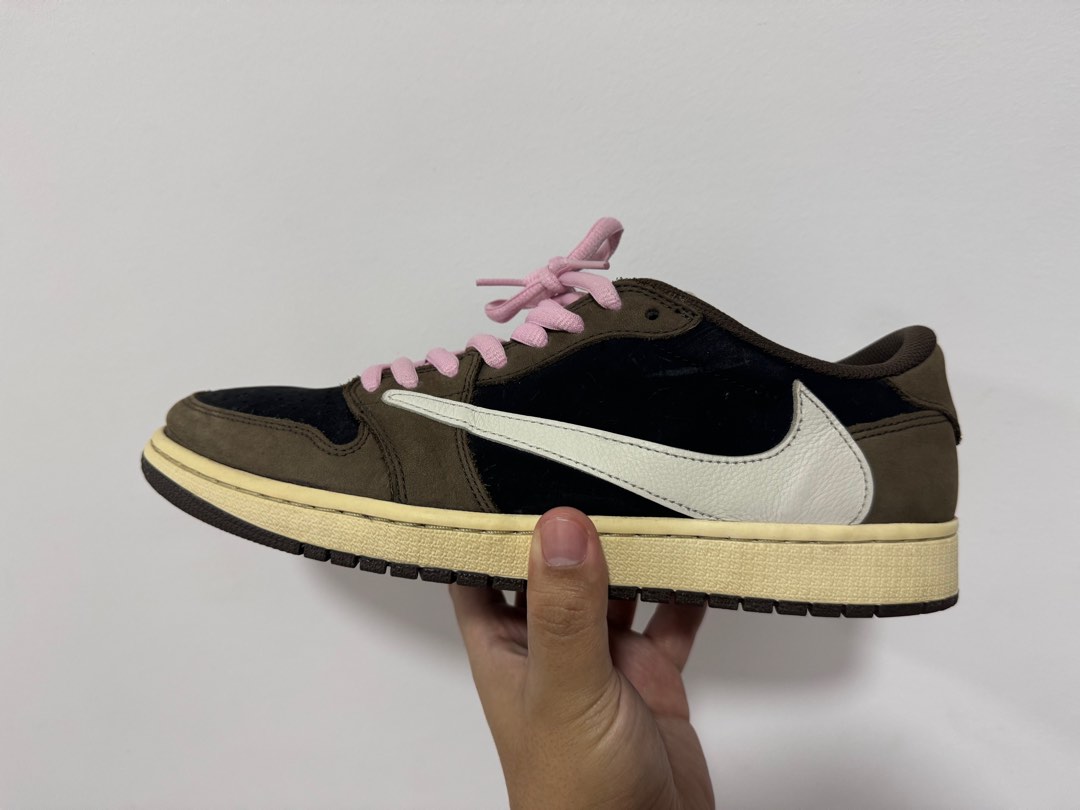 Nike air jordan 1 travis mocha low, Men's Fashion, Footwear, Sneakers ...