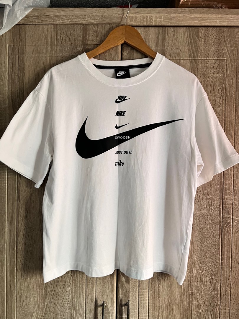 NIKE SHIRT ( MULTIPLE LOGO), Men's Fashion, Tops & Sets, Tshirts & Polo ...