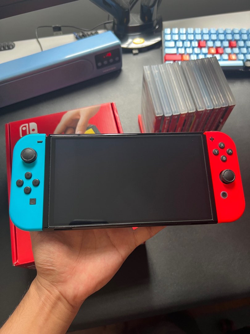 Nintendo Switch Oled + Fan + 2pouch + 128gb, Video Gaming, Video Game ...