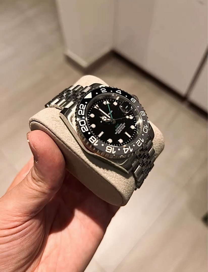 Pagani Design GMT- Bruce Wayne [READY STOCK], Men's Fashion, Watches ...