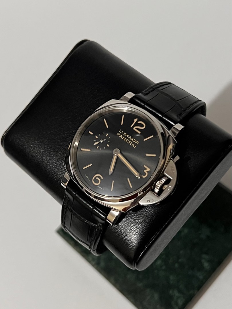 Panerai Luminor Due PAM00676 42mm, Luxury, Watches on Carousell