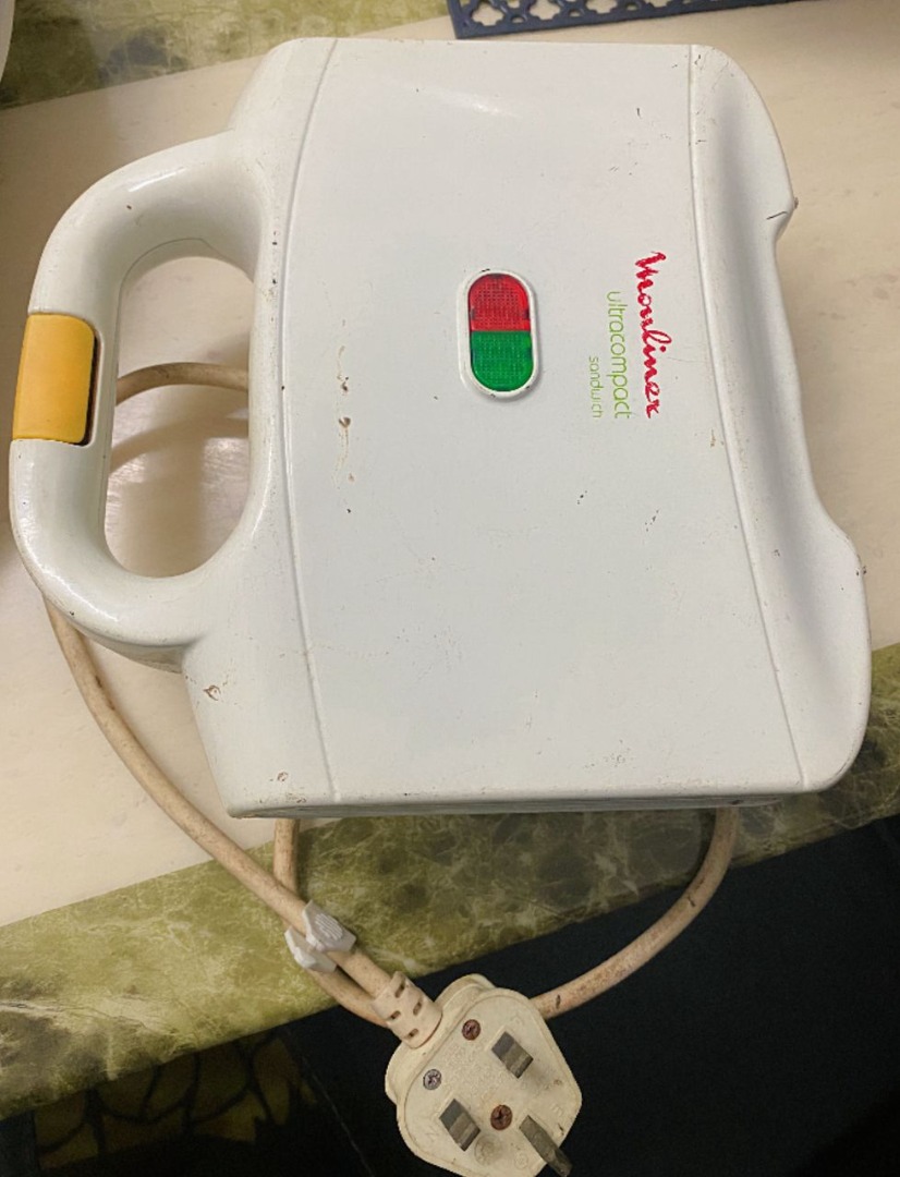 Pembakar Roti, Furniture & Home Living, Kitchenware & Tableware ...